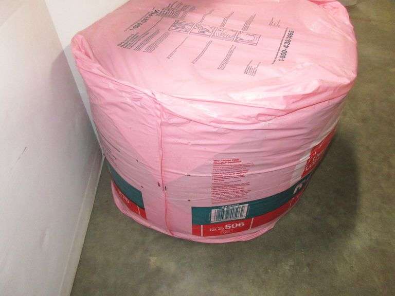 Roll of R13 Insulation for 2x4 Walls - Albrecht Auction Service