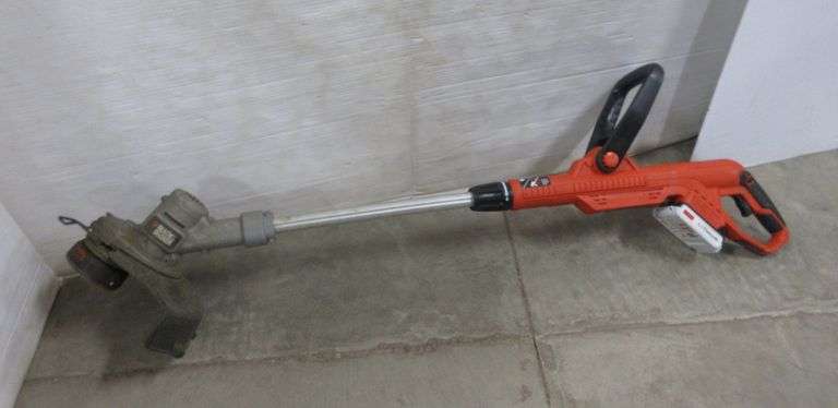 Black & Decker Battery Powered Weed Whip, Includes Battery - Albrecht ...