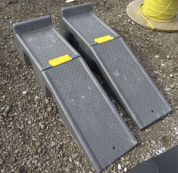 (2) Davric USA Car Automotive Ramps, New, Never Used; Mechanics Creeper ...