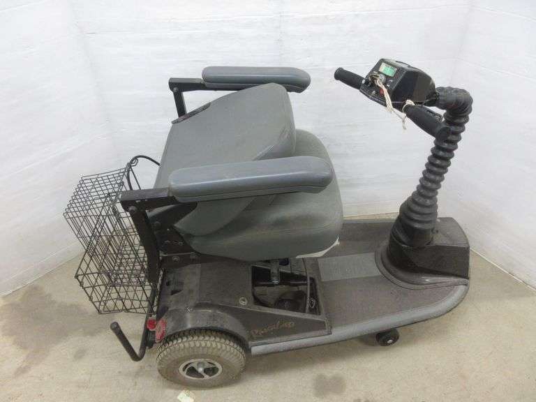 Rascal Electric Mobility Cart - Albrecht Auction Service
