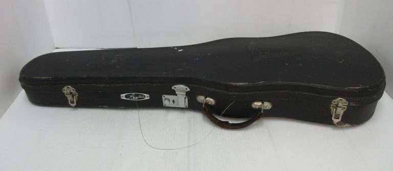 Old Violin and Case - Albrecht Auction Service