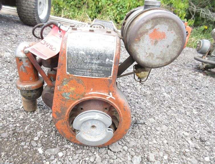 Wisconsin Air Cooled Engine - Albrecht Auction Service