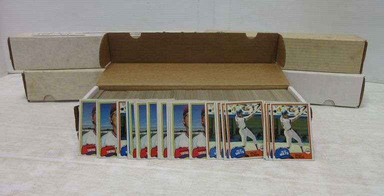 Over (4,000) 1981 and 1984 Topps Baseball Cards, Includes: 3- 800 Count ...