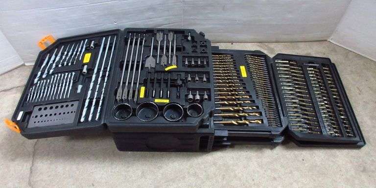 GMC Drill and Accessory Kit with All Drills and Bits - Albrecht Auction ...
