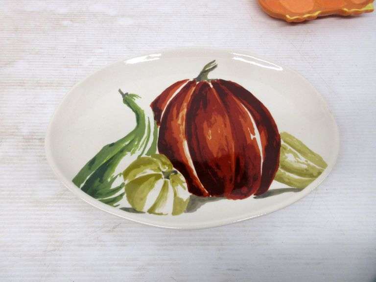 (4) Platters/Dishes, includes: 1- Cream color platter, home; 1- Owl ...