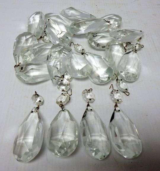 (20) Crystal prisms, elongated teardrop shaped with multi-faceted ...