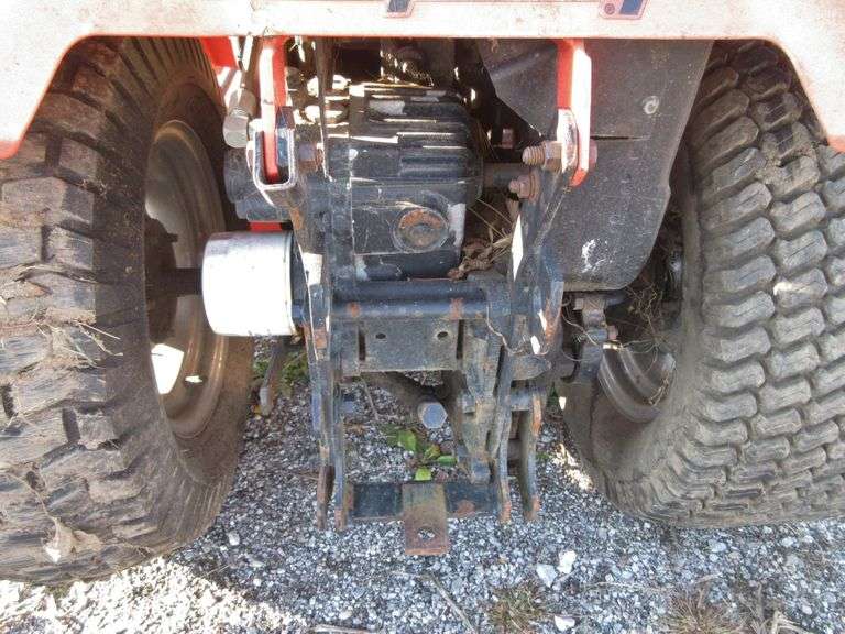 Simplicity Sovereign garden tractor, 18 HP Hydro, 48" cut, ran last ...