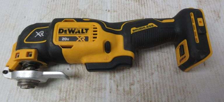 DeWALT DCS356 20V max XR multi-tool, tested and works, slightly used ...