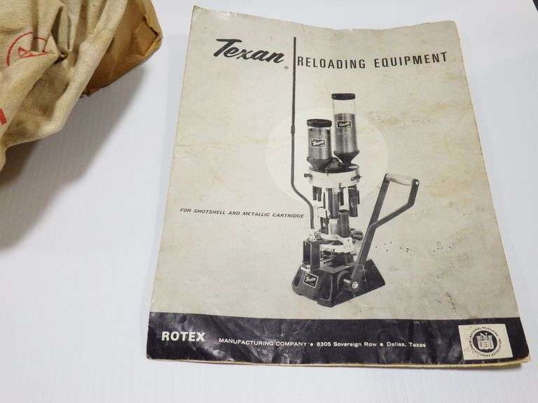 Texan Shotshell Reloader, 12-Gauge and 20-Gauge - Albrecht Auction Service