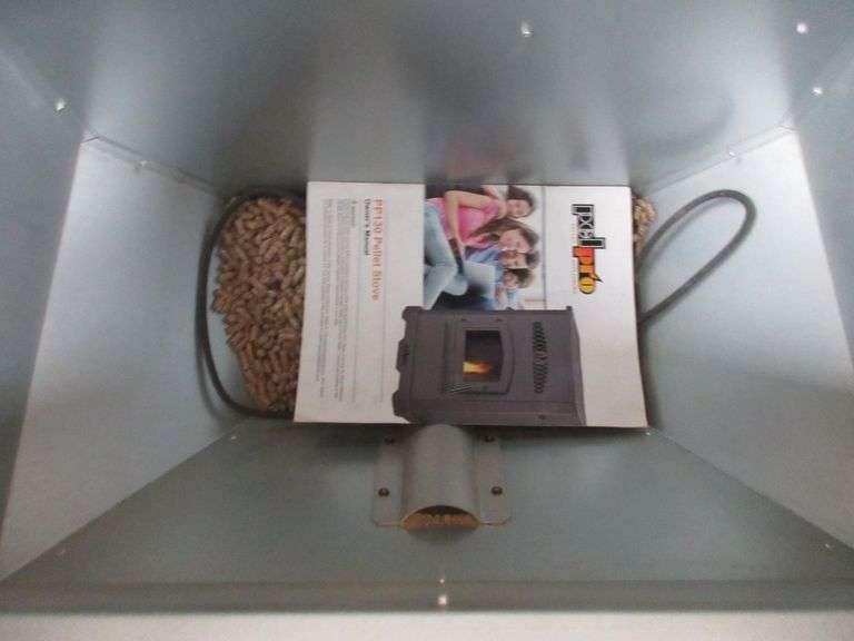 Pelpro pellet stove, used for the last three winters, 24 1/2"W x 23"D x ...