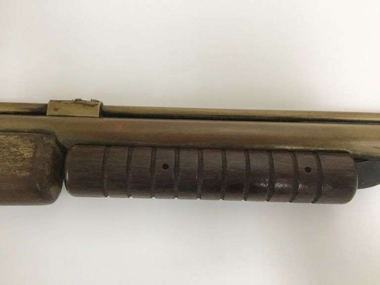 Benjamin Franklin Air Rifle, Model 310 BB Gun, Pump Action - Albrecht ...