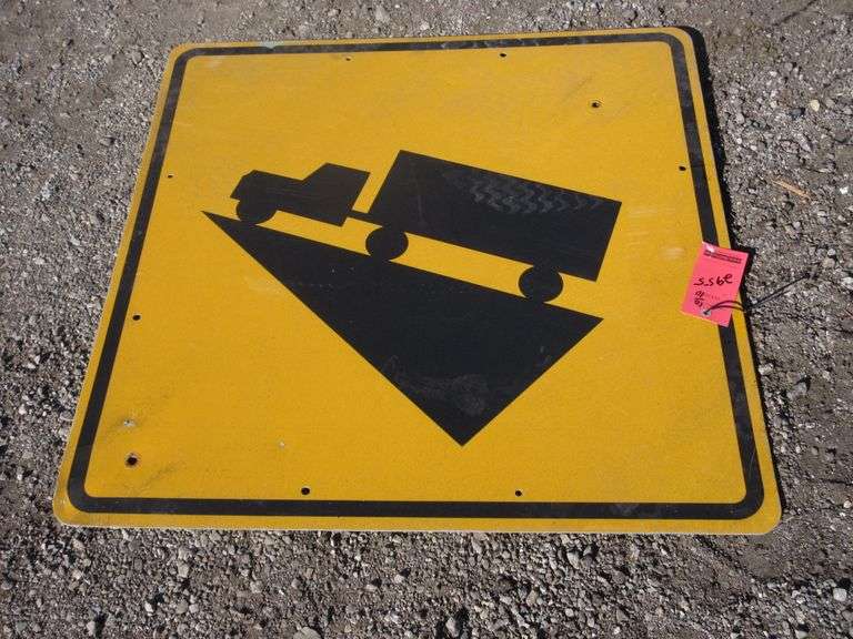 Steep Grade road sign, 36"W x 36"H, very worn - Albrecht Auction Service
