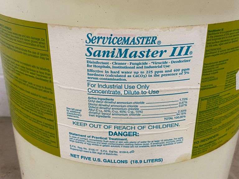 Servicemaster sanimaster III, 5-gallon - Albrecht Auction Service