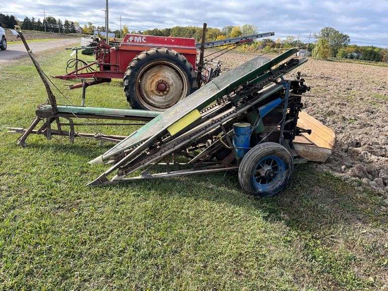 John Deere PTO Driven Corn Binder with Bundle Carrier - Albrecht ...