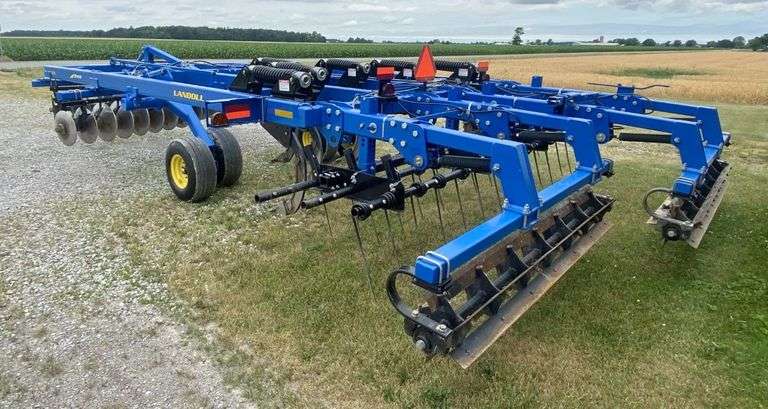 2015 Landoll 2410 Disc Ripper, 6-24", 3-Tine Leveler with Hydraulic ...