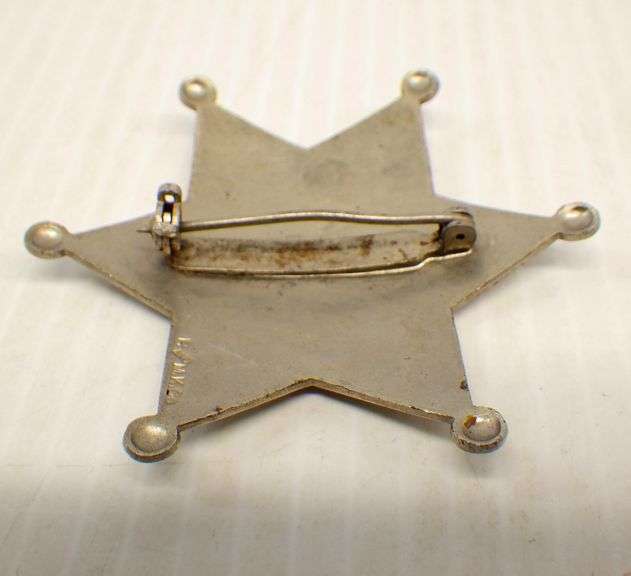 US Navy Master at Arms badge - Albrecht Auction Service
