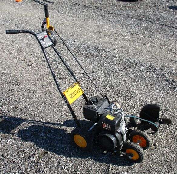 McLane lawn edger, 3.5HP, made in the USA - Albrecht Auction Service
