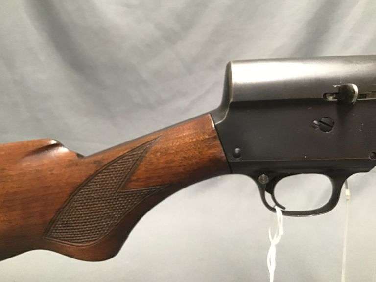Savage Model 720 16-Gauge Semi-Auto - Albrecht Auction Service