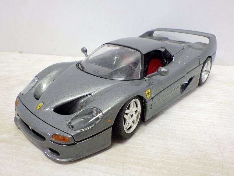 Bburago Ferrari F50 mode, 1/18 scale, made in Italy, hood, trunk, and ...