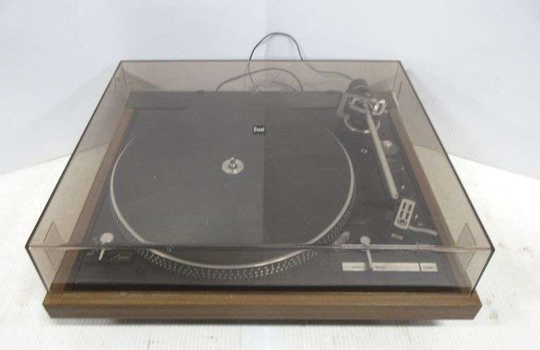 German made dual CS 521 turntable - Albrecht Auction Service