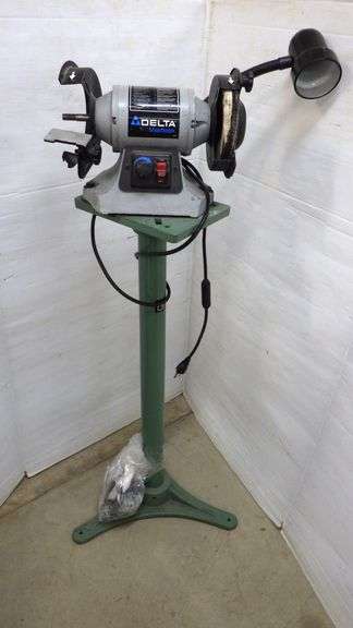 Delta Grinder and parts - Albrecht Auction Service