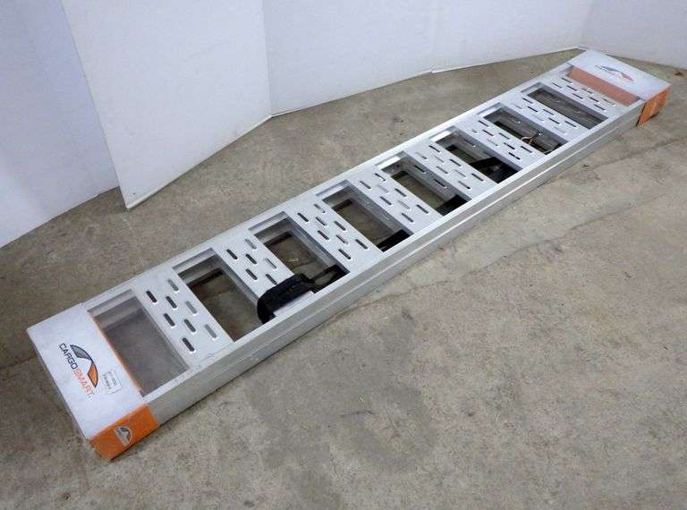 Cargosmart 12" x 78" aluminum ramps with treads, new - Albrecht Auction ...