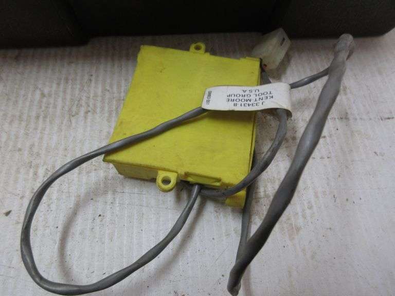 Kent-Moore J 33431-A signal generator/instrument panel tester, in ...