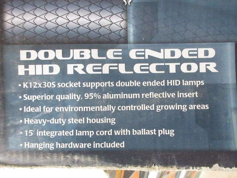 (3) Indoor lights, Hammerhead high intensity double-ended reflectors ...