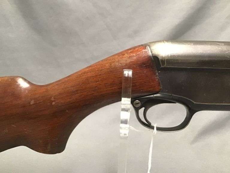 Winchester Model 40 12-Gauge Shotgun with Modified Choke - Albrecht ...