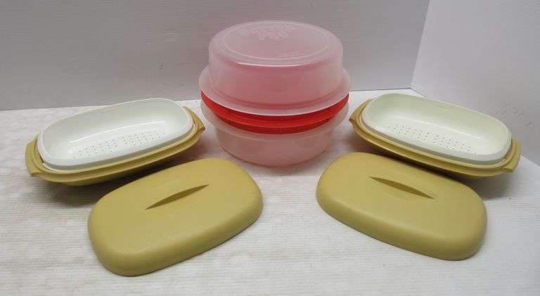 (2) Tupperware 3-piece harvest gold vegetable steamer, Batter Pro ...