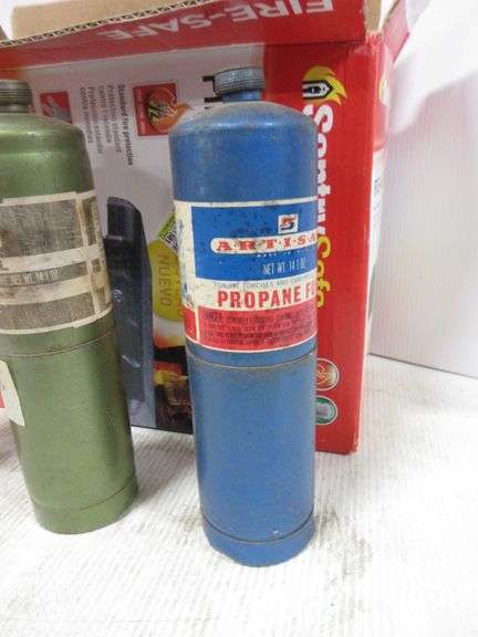 Various torch and solder items, includes: Propane torch kit with full ...