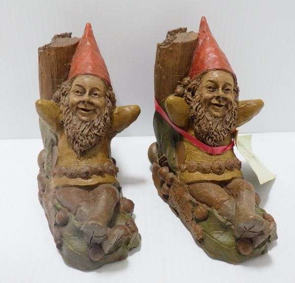 (2) Tom Clark collectible gnomes, retired gnome from Oct. 1989, 5"H ...