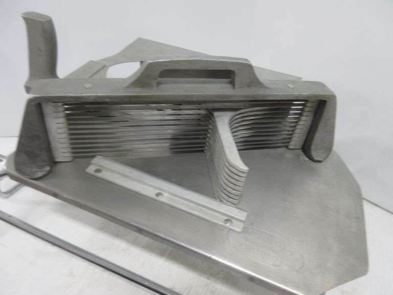 Tomato tamer industrial tomato slicer - Albrecht Auction Service