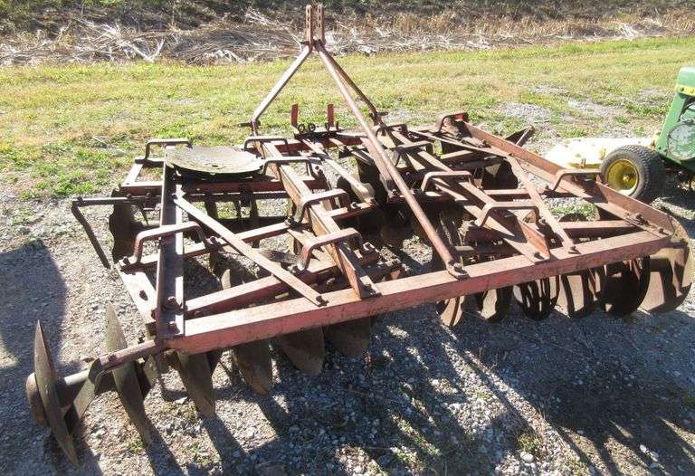 Small Farming Disk, 5'W folded in, sat for 5-10 years, as is - Albrecht ...