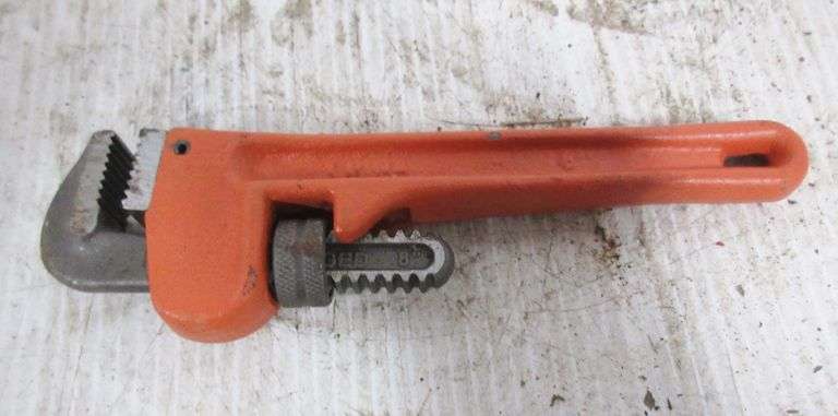 Small pipe wrench, great for enclosed spaces, 7"L, good condition ...