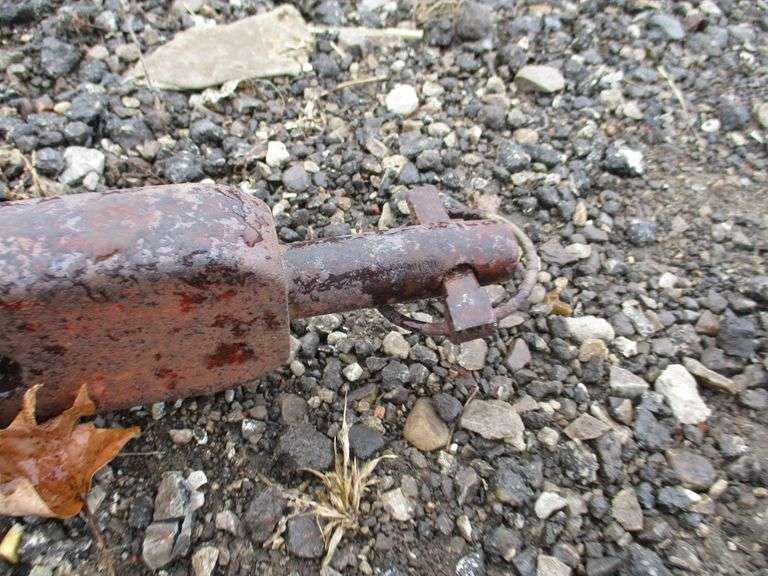 Class 1 drawbar with clevises, 30"L - Albrecht Auction Service