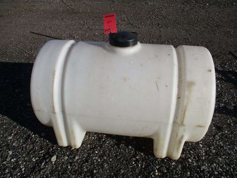 65- Gallon poly AG tank, new, excellent condition - Albrecht Auction ...