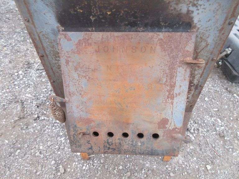 Johnson Energy Systems wood stove - Albrecht Auction Service