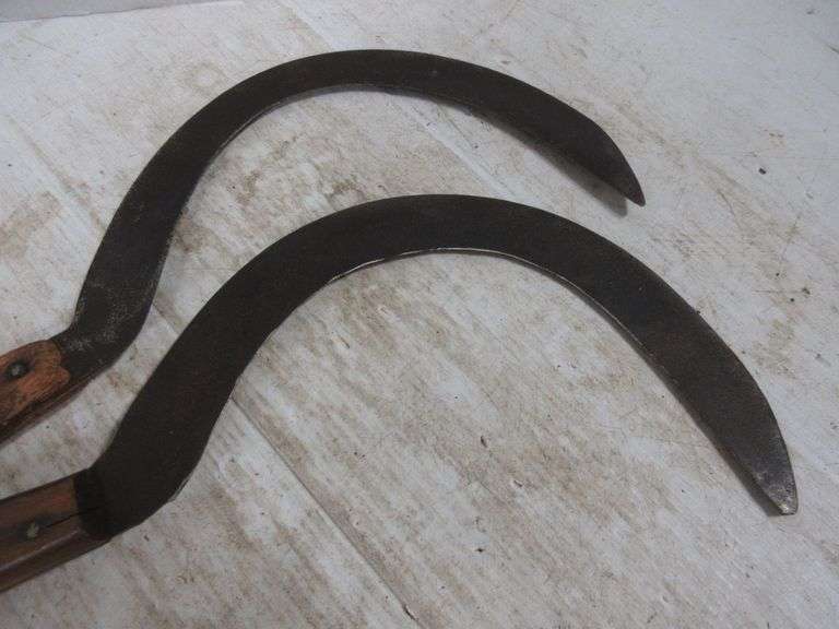 (2) Sickles - Albrecht Auction Service