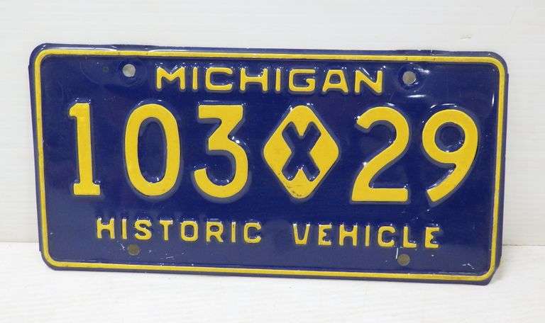 Michigan historic license plate, in good condition - Albrecht Auction ...