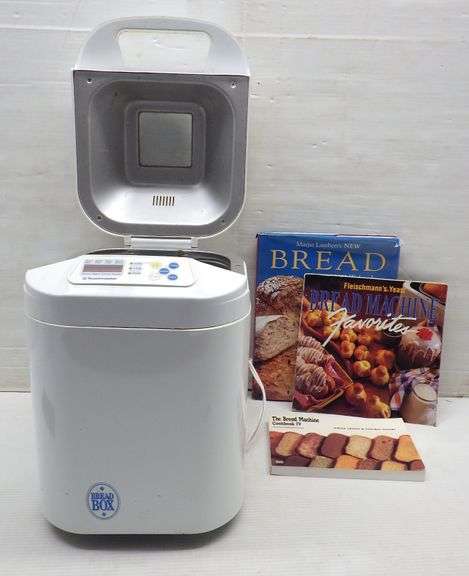 Toastmaster bread machine, and (3) Bread books - Albrecht Auction Service