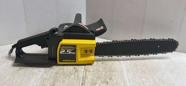 McCulloch electric chainsaw, used for wood carving, 14", good condition ...