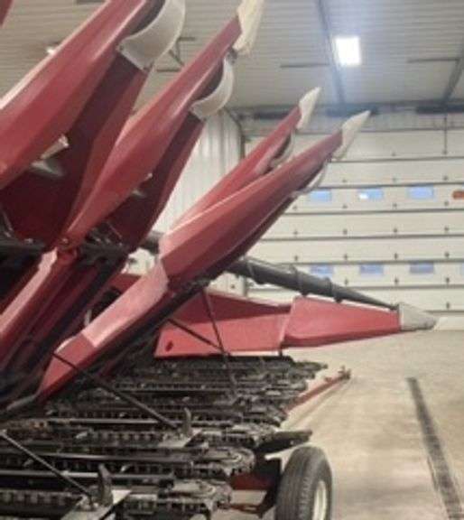 Drago Series II Corn Head, 12-22" Row Chopping Corn Head, Chains in ...