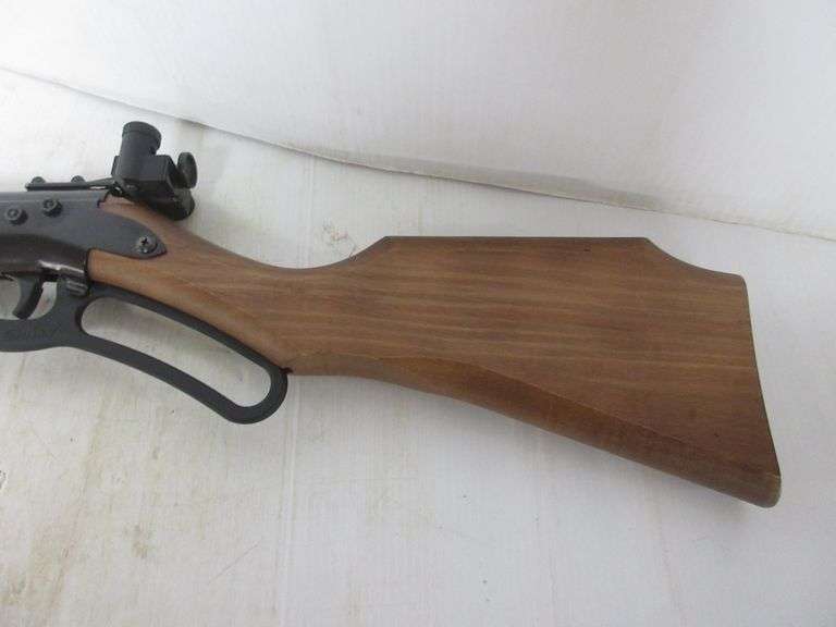 Daisy, Model 499B BB Gun, used one time - Albrecht Auction Service