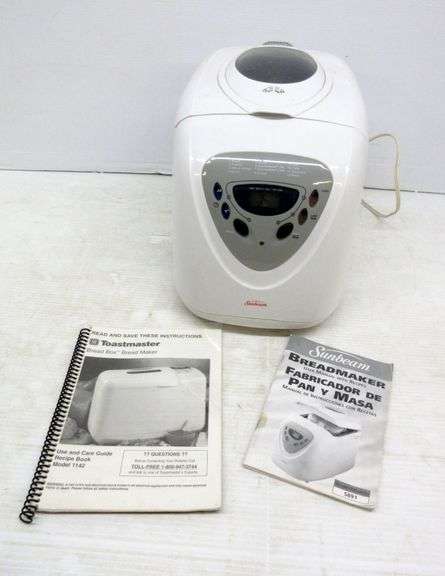 Sunbeam, bread machine, comes with two recipe books, makes bread dough ...