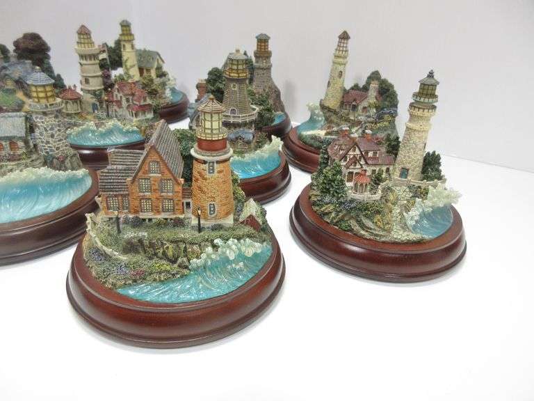 (13) Thomas Kinkade's Guiding Lights Collection: "Spirit of the Sea ...