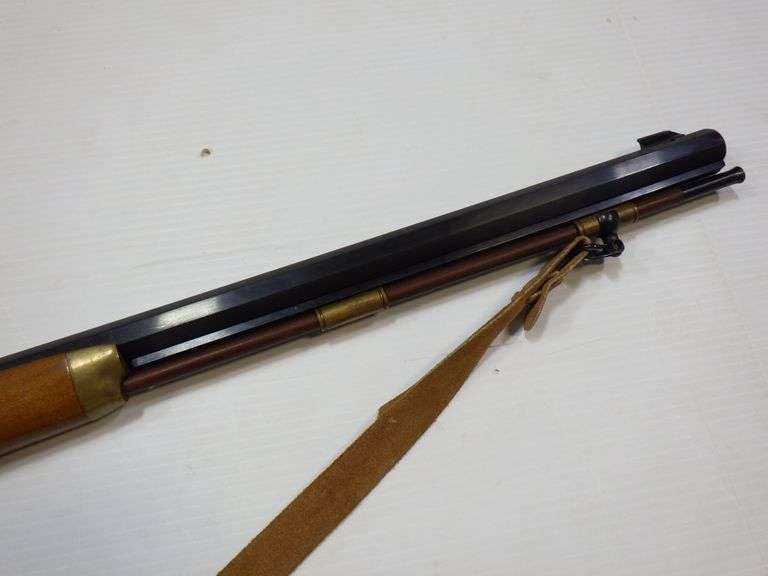 Connecticut Valley Arms .50 cal. muzzleloader with Hawken scope mounts ...