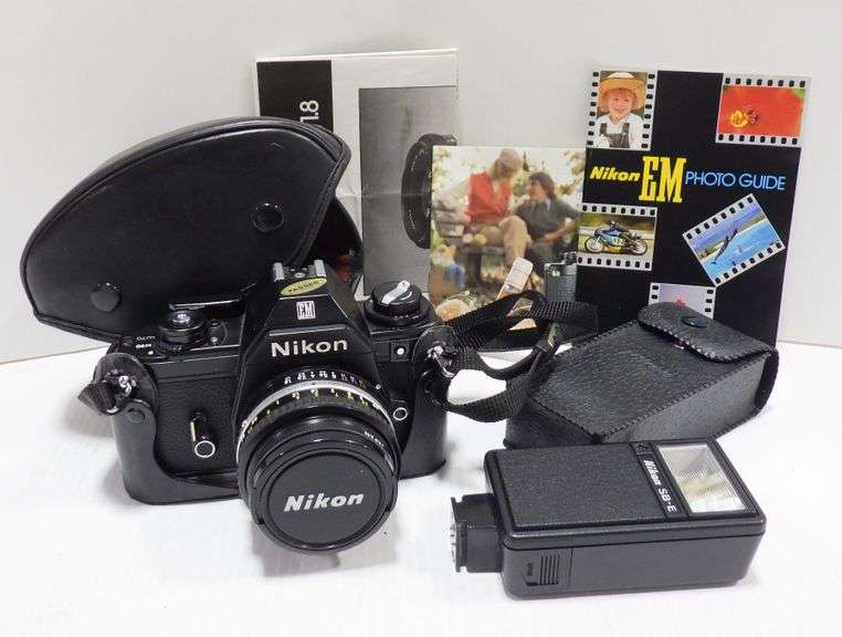 Nikon EM 35mm camera with flash and case, made in Japan from 1979 to ...