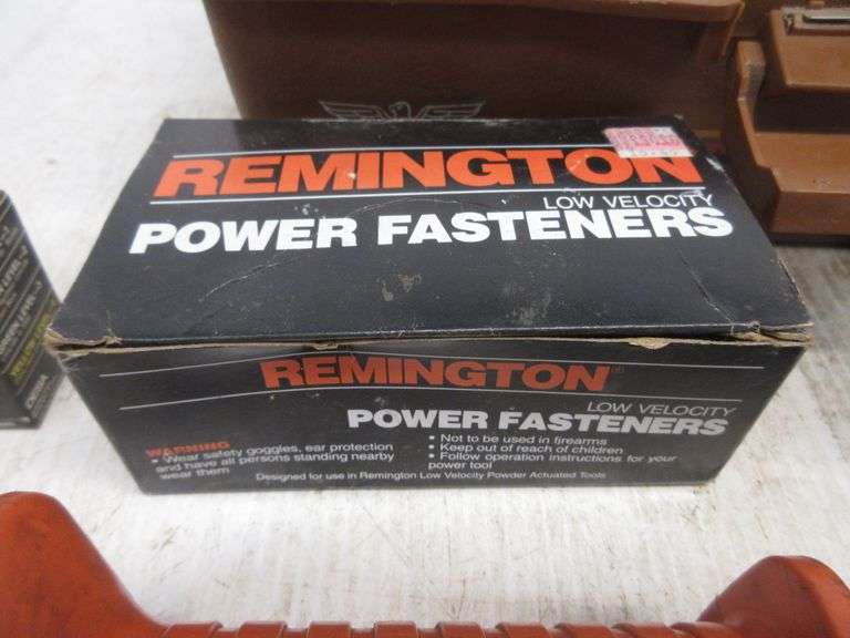 Remington .22 cal. concrete nail driver - Albrecht Auction Service