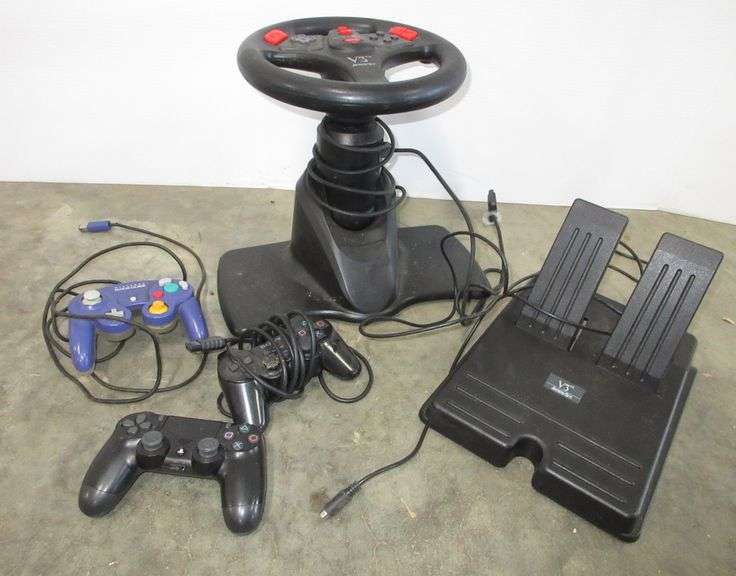 Misc. Video games accessories, all work - Albrecht Auction Service